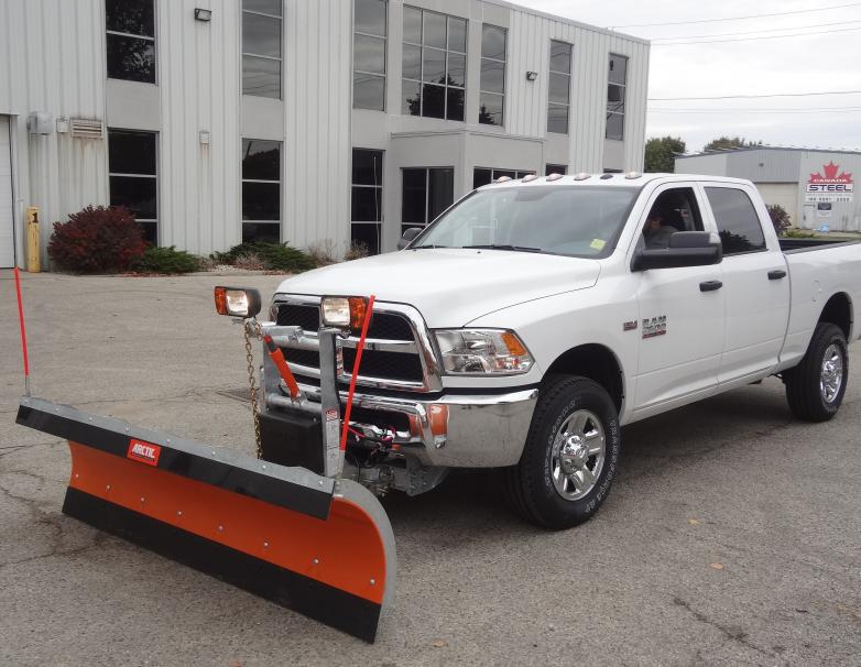Heavy Duty Poly Blade | Arctic Snowplows | Chasse-neige Arctic